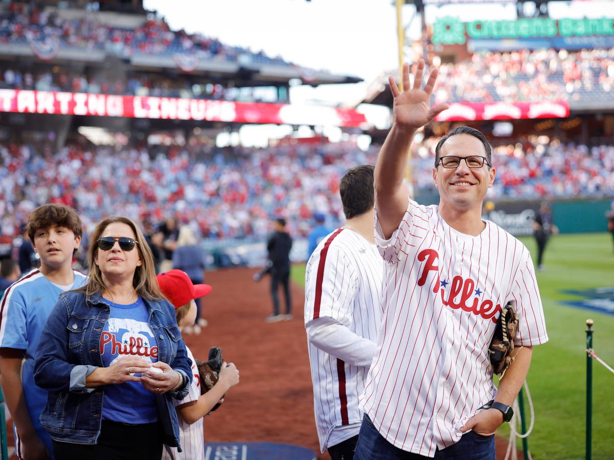 Who pays for PA Governor Josh Shapiro’s sports tickets? • Spotlight PA