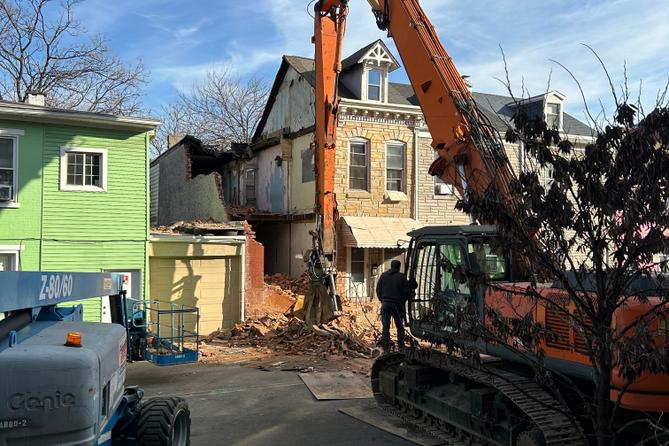 Reading’s unsafe and nuisance homes: Who owns them? • Spotlight PA
